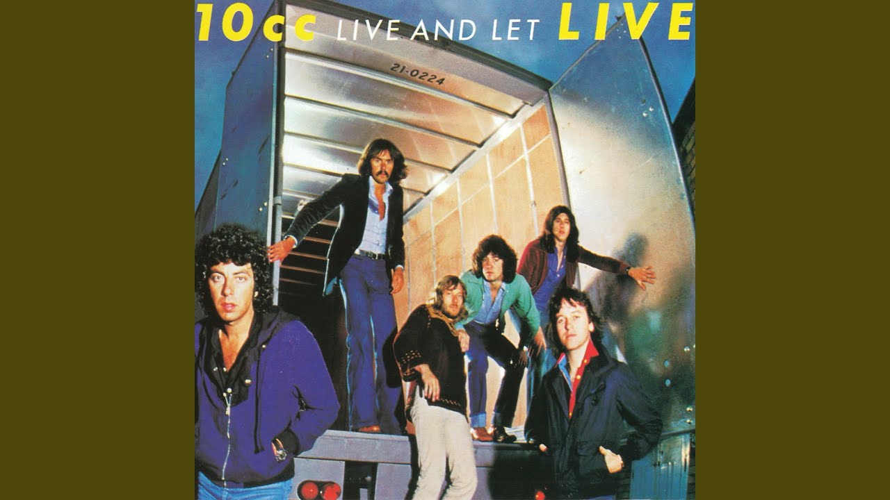 I'm Mandy Fly Me (Live) - YouTube