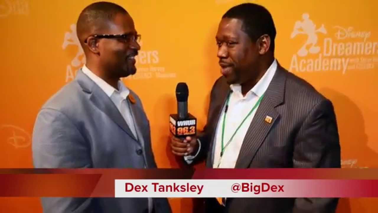 WHUR with Dex Tanksley at the 2015 Disney Dreamers Academy - YouTube