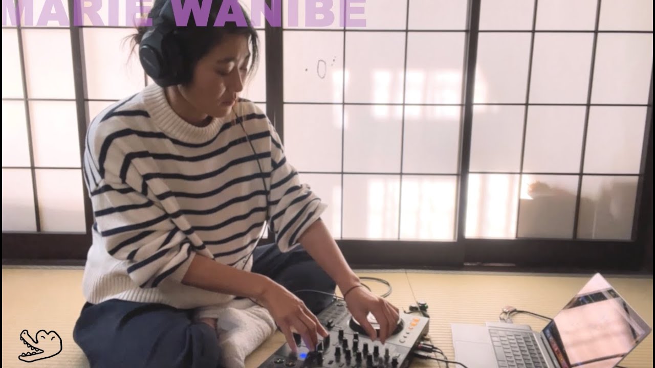 House music set from Japanese tatami room - YouTube