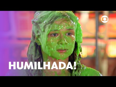 Ana Francisca leva banho de tinta em sua formatura e vira piada na cidade! | Chocolate com Pimenta