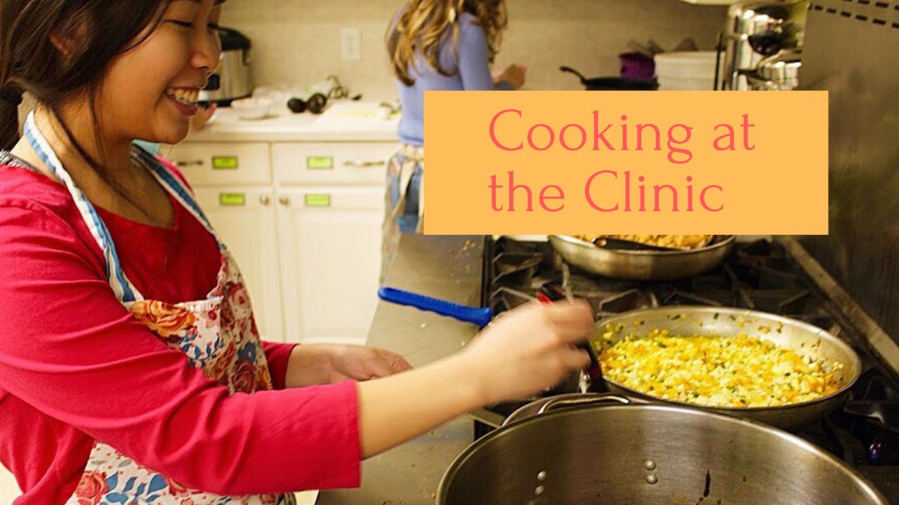 Cooking at the Clinic | Culinary Medicine | MS1 vlog - YouTube