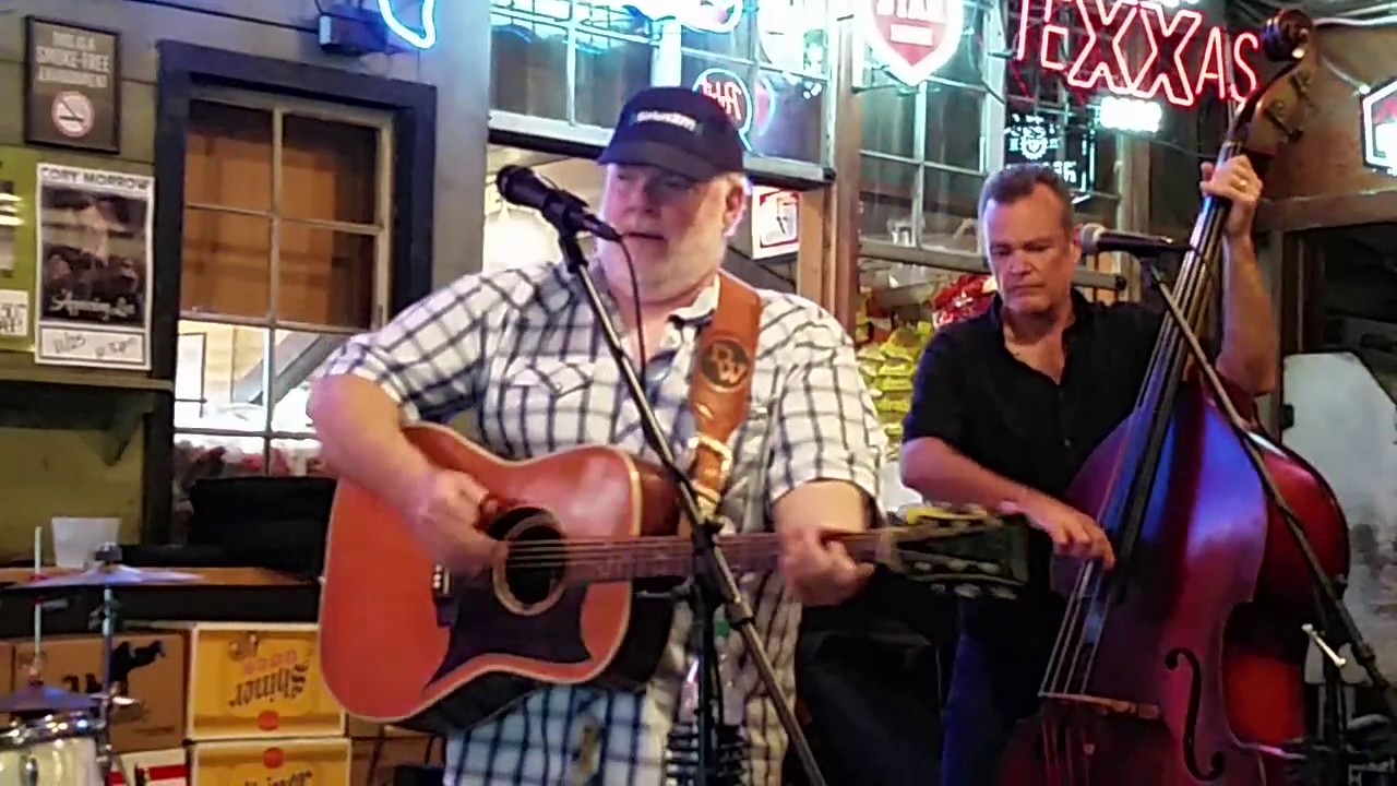 Flat Top Jones Band with Six Days On The Road - YouTube