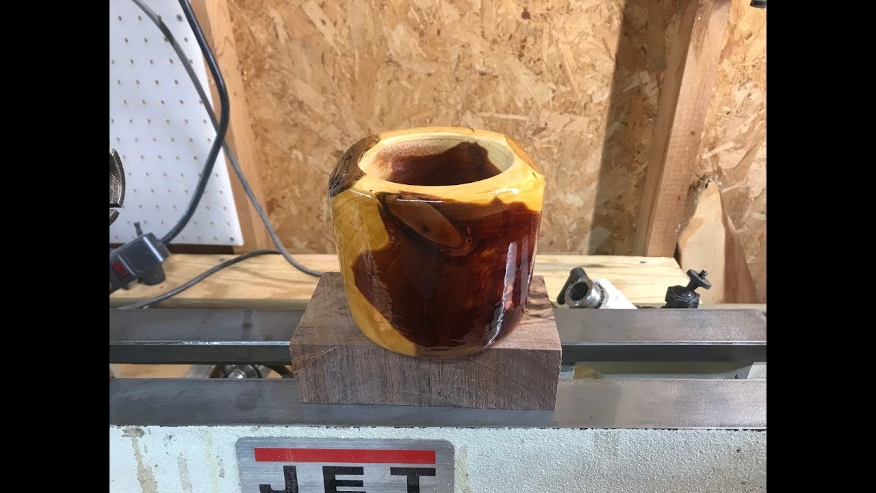 Turning a Cedar Wood Pot - YouTube