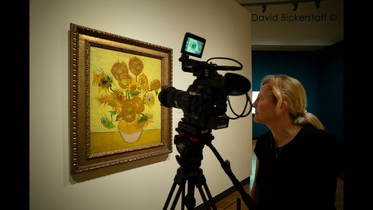 Sunflowers, 2021, EOS/ David Bickerstaff, 85’, Eng./Fr. sub. - YouTube