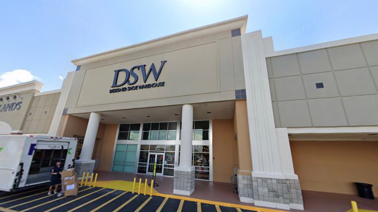 Borders Books and Music - YouTube