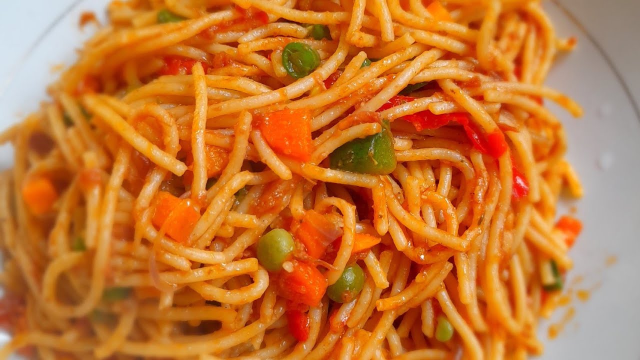 Delicious Corned Beef Spaghetti 🍝 - YouTube