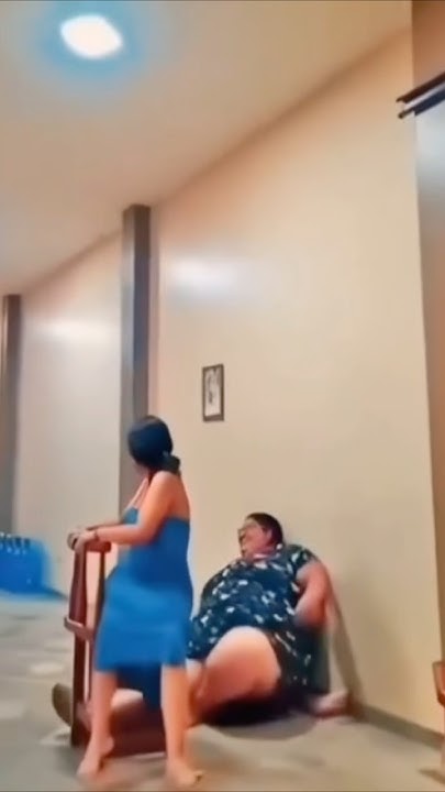 Watch a whole 150kg drops on the 40kg body🫢🫣 #fitness #gym #viral - YouTube