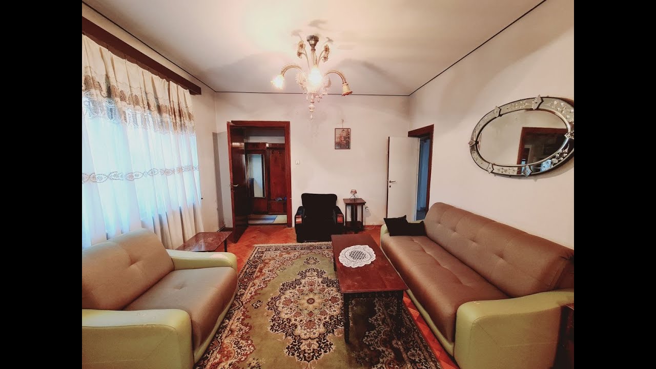 Armeneasca - vanzare apartament 3 camere - YouTube