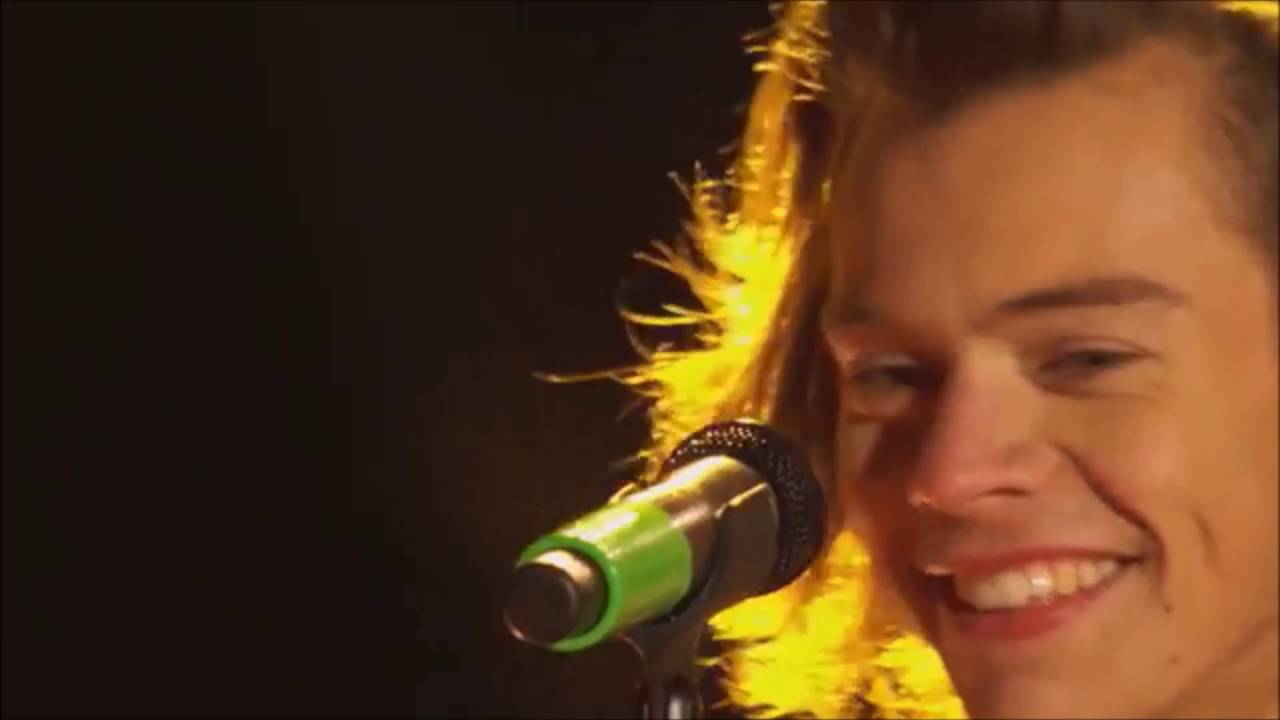Harry Styles- Yellow by Coldplay - YouTube