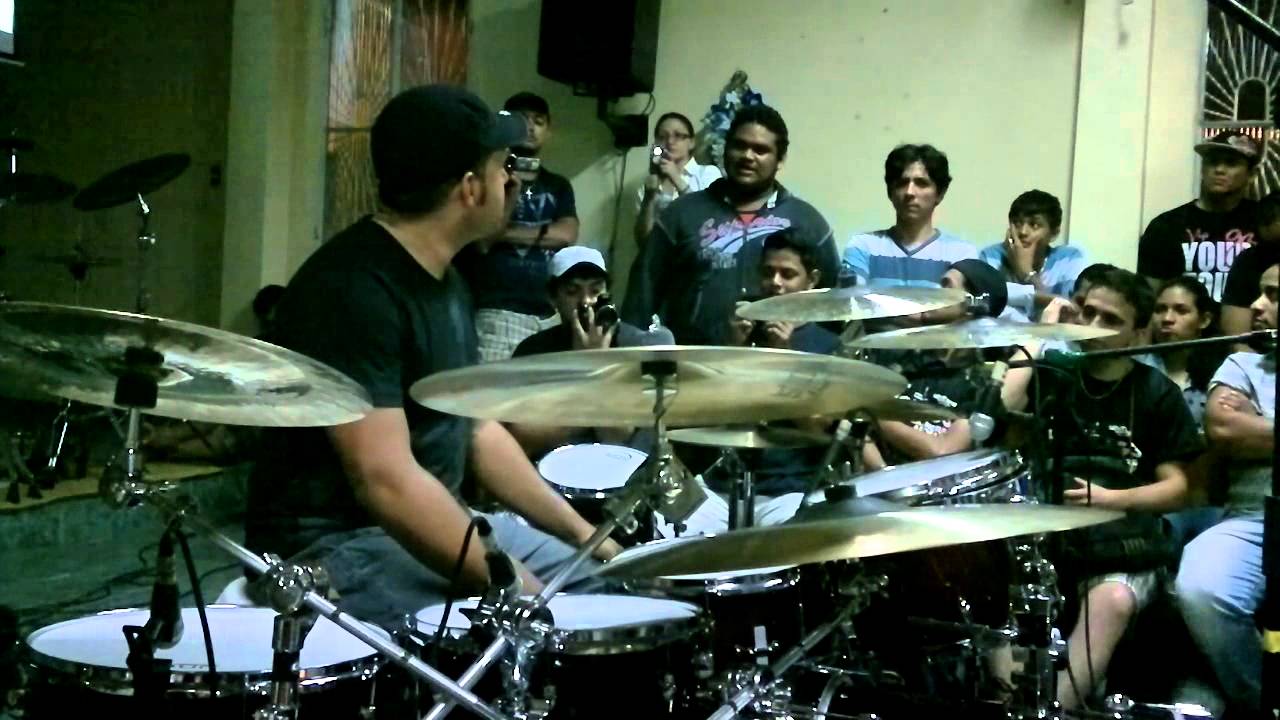 ALEXANDRE APOSAN - TRÊS VIRADAS DE BATERA MAIS UTILIZADAS - YouTube