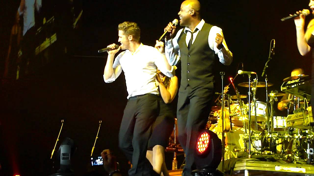 Don't Stop Dancing - Matthew Morrison - Hamilton - Copps Coliseum ...