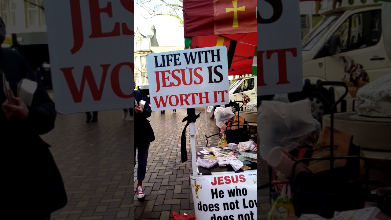 Street Evangelism Revival - YouTube