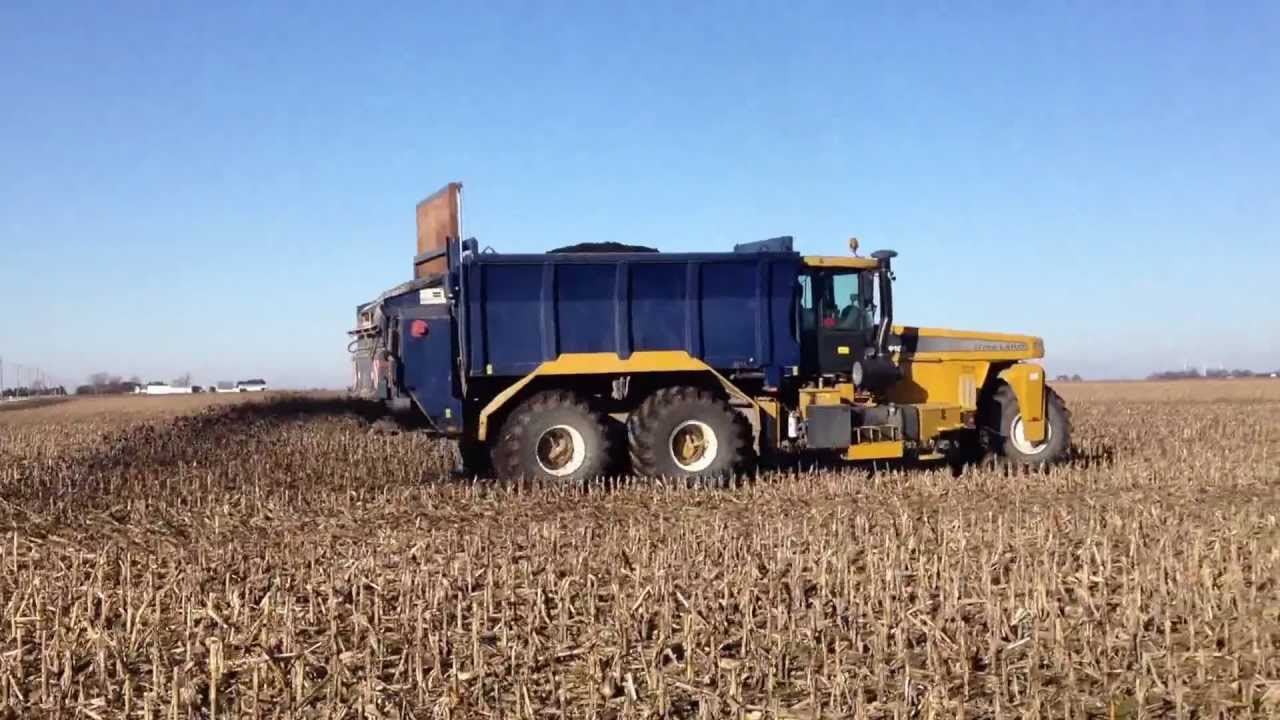 2 Ag Chem Terra Gator 9105's Spreading - YouTube