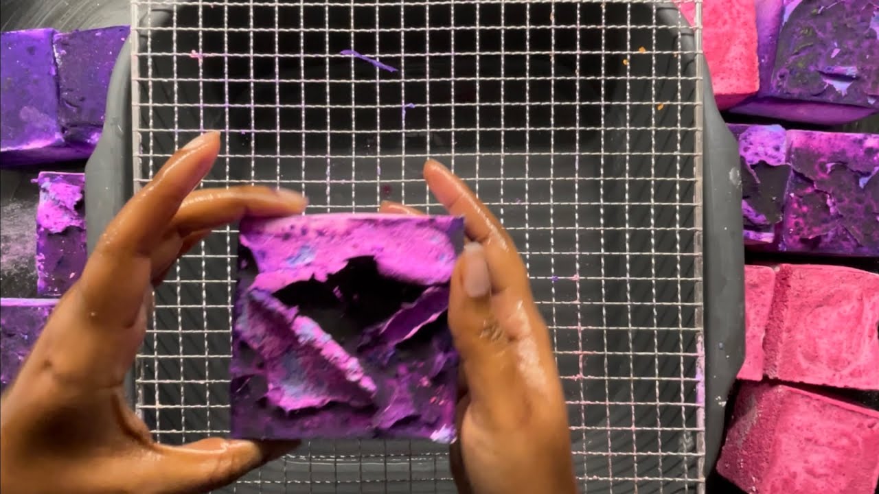 15 reformed blocks crushed over a holi tray and water 💕 - YouTube