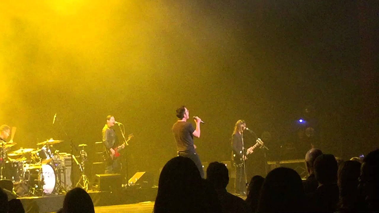 Meet Virginia, Train, 12/6/15 - YouTube