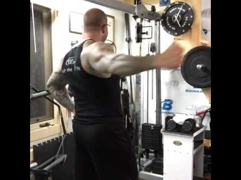 Jim's 15-Second Tip: One-Arm Cable Rear Delt Flye - YouTube