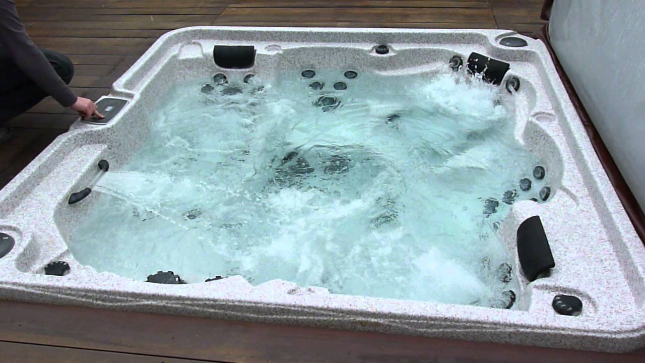 Spa professionnel Arctic Spas - Arctic Spas Professional Spa - YouTube