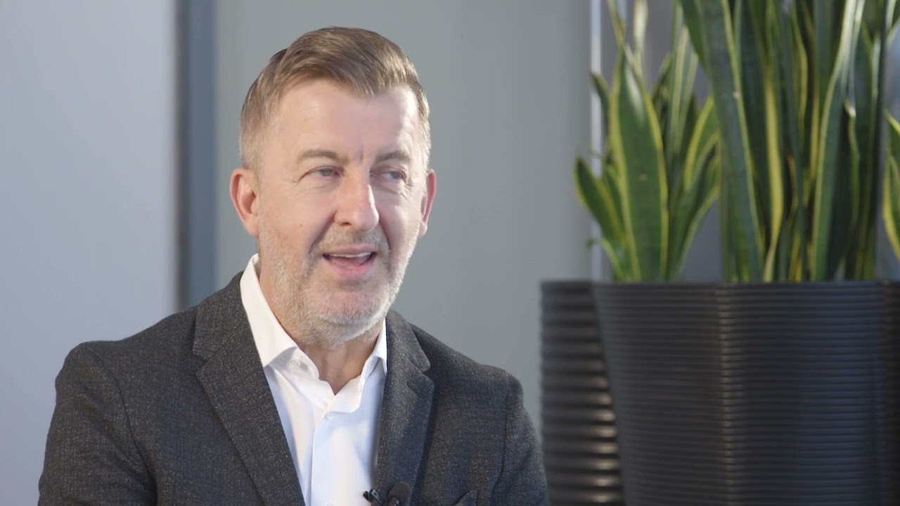 Scheer Sándor - Behaviour-interjú - YouTube