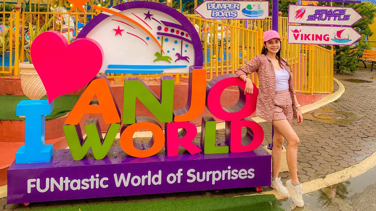 Anjo World Theme Park - YouTube