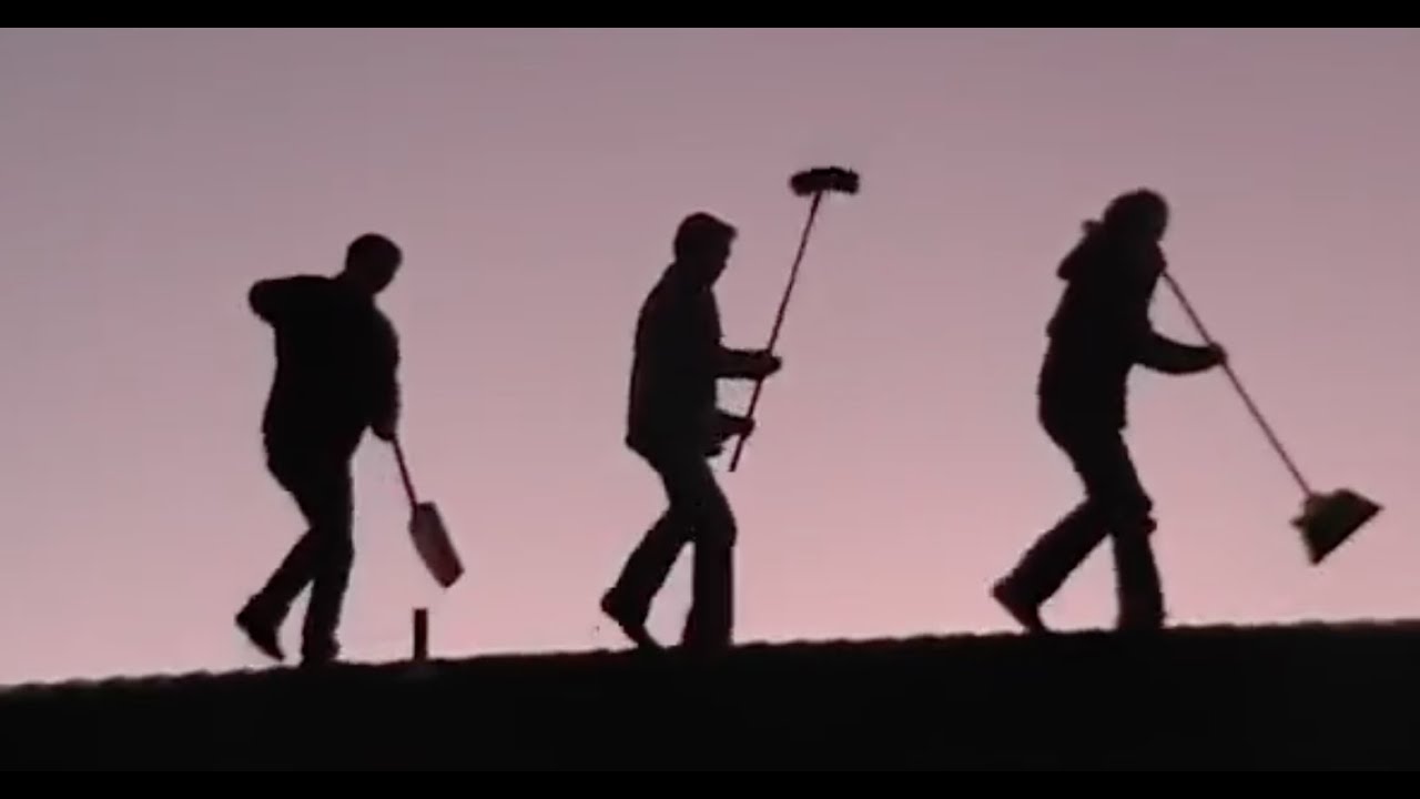 Chim Chimney Cher-ee in Real Life (from “Mary Poppins”) - YouTube