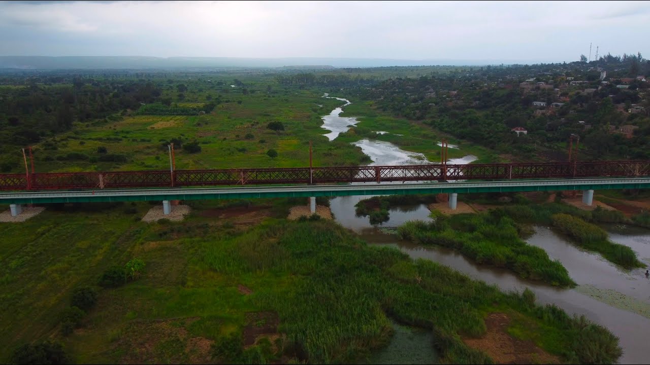 Ponte Ferroviária sobre o Rio Umbeluzi (Boane) | Moçambique - YouTube