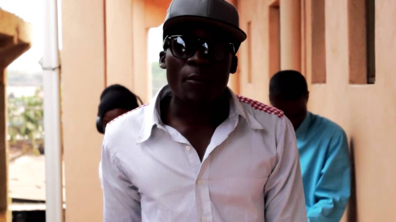 Badabada dance by versho - YouTube