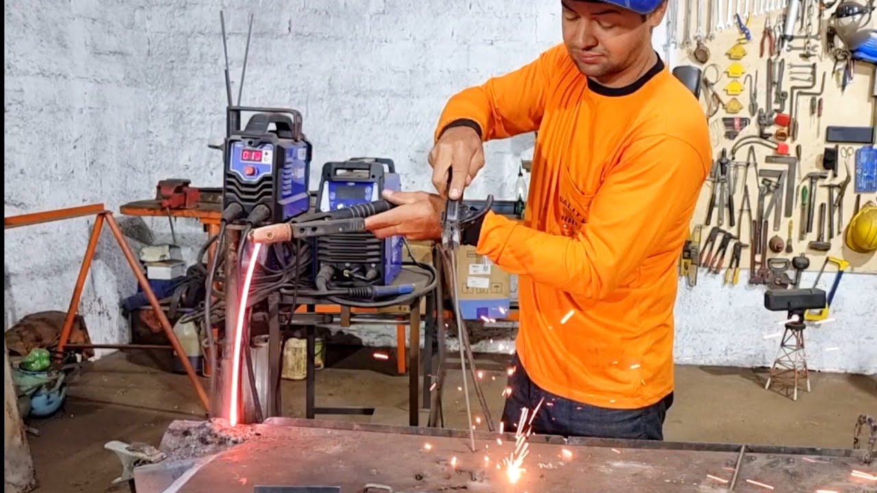 Dicas para acender o eletrodo revestido para começar a soldar. - YouTube