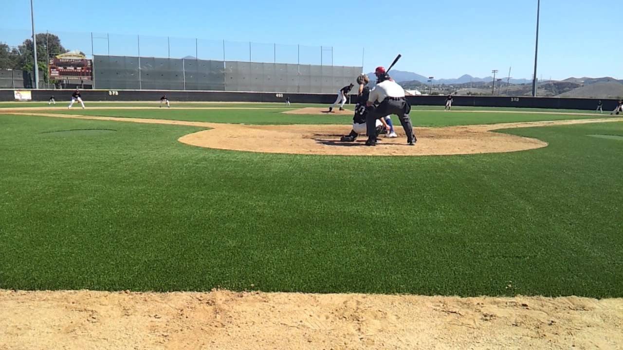 Ryan Linehan pitching for OCX Baseball - YouTube