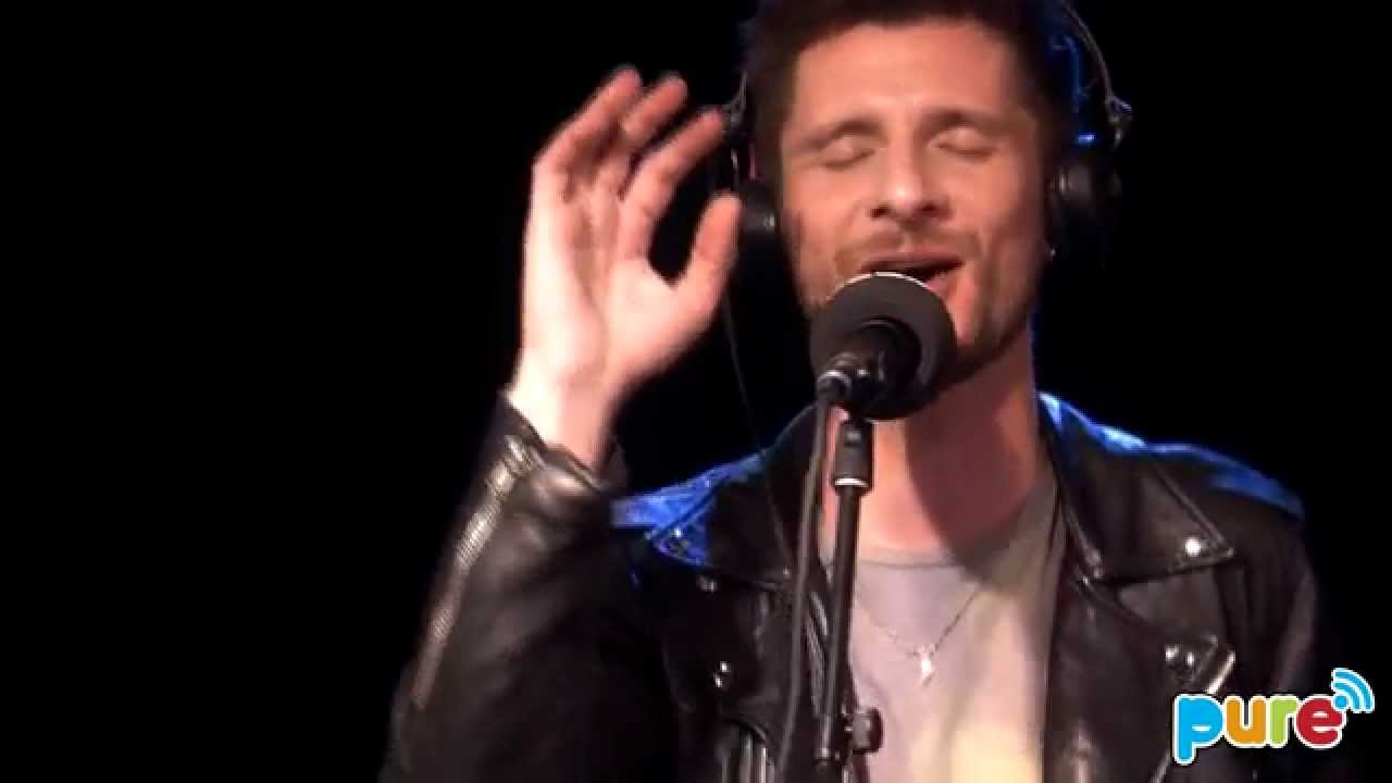 NICOLA TESTA "RAINBOW" sur Pure - YouTube