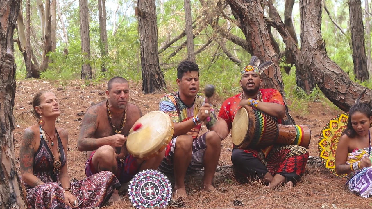 Tupinambá - YouTube