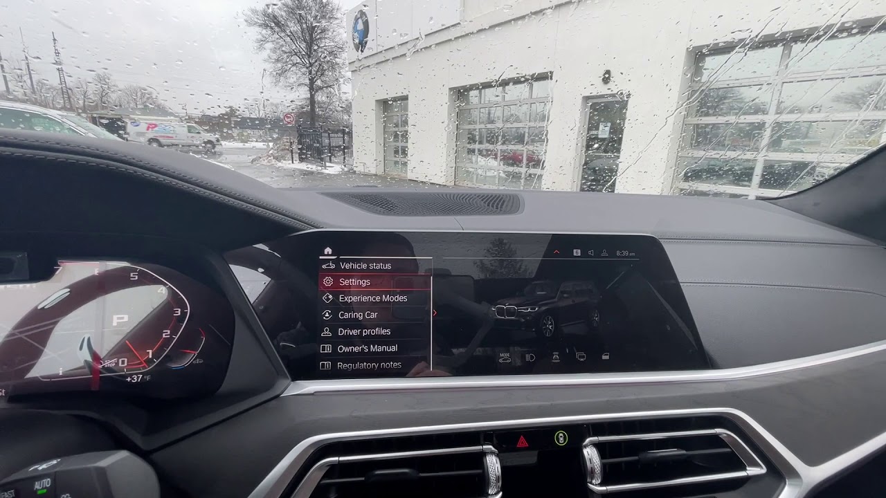 2021 BMW X7 M50 Fold Mirrors When Locked - YouTube