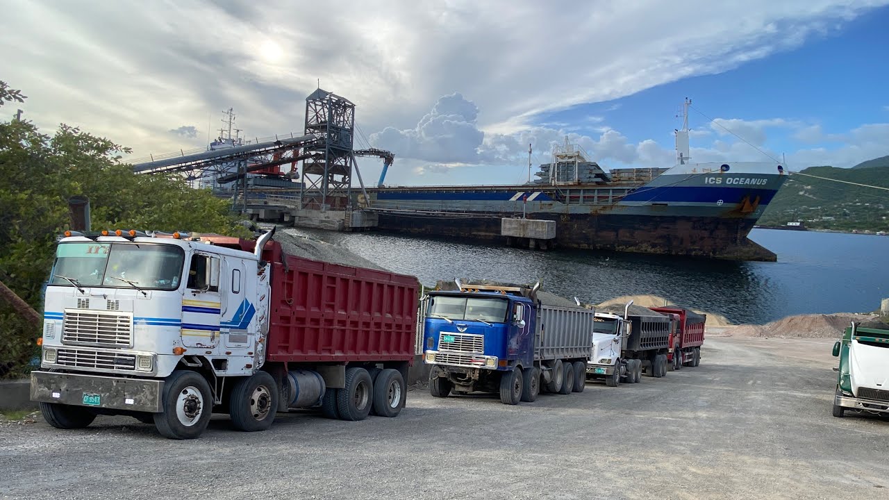 Jamaica Pre-Mix & Aggregates l Loading Barge | S1•E12 #kenworth # ...