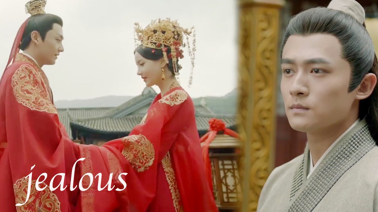 Jealous | The prince saw his abandoned wife married to the emperor, and ...