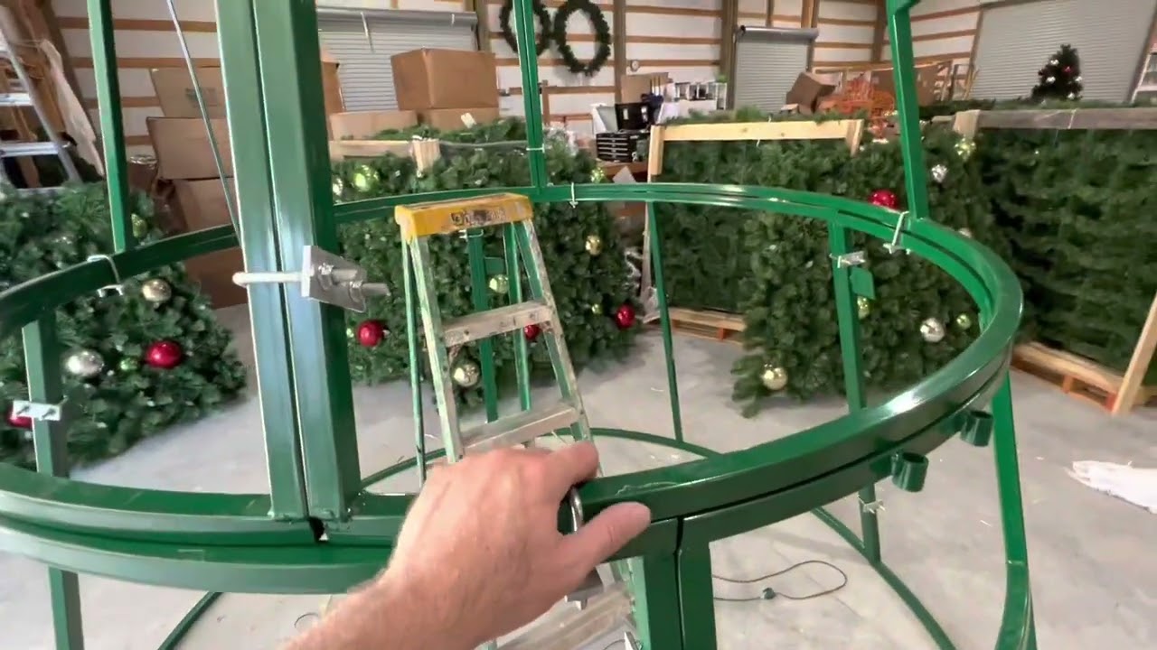 How to install a panel Christmas tree - YouTube