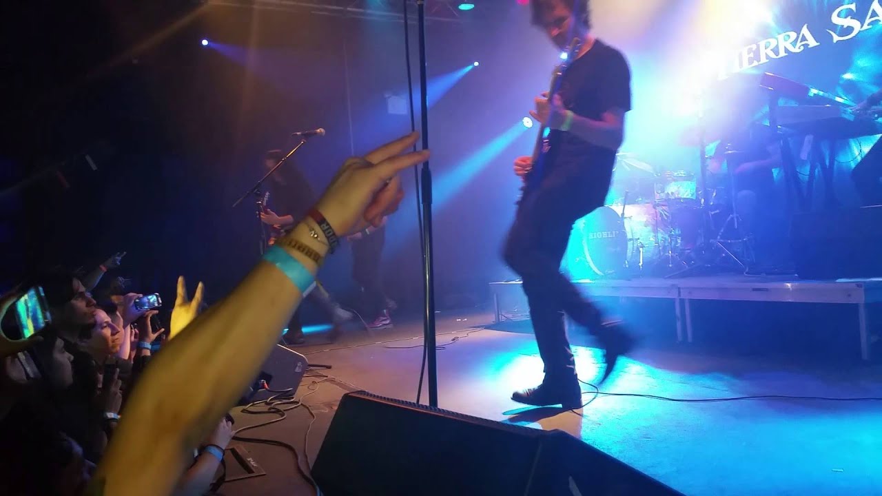 Tierra santa corazon indomable 2015 (new york city ) - YouTube