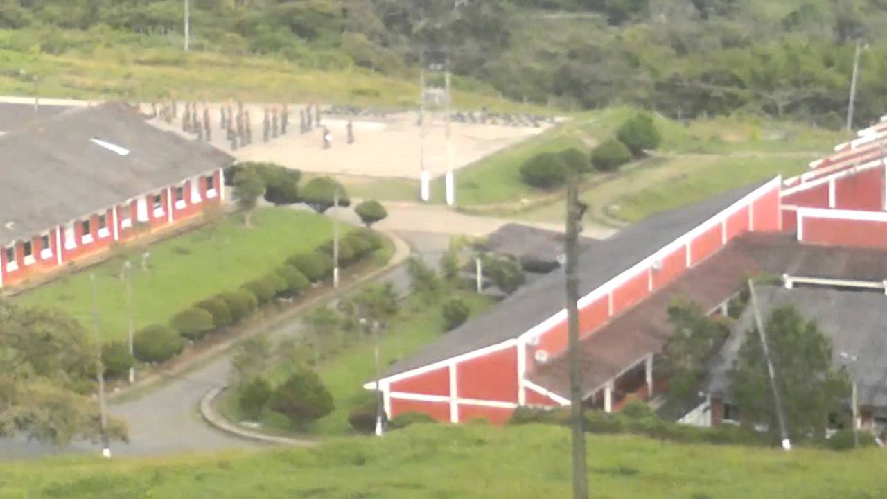 Ubala Cundinamarca Colombia, un poco de sus calles y su entorno - YouTube