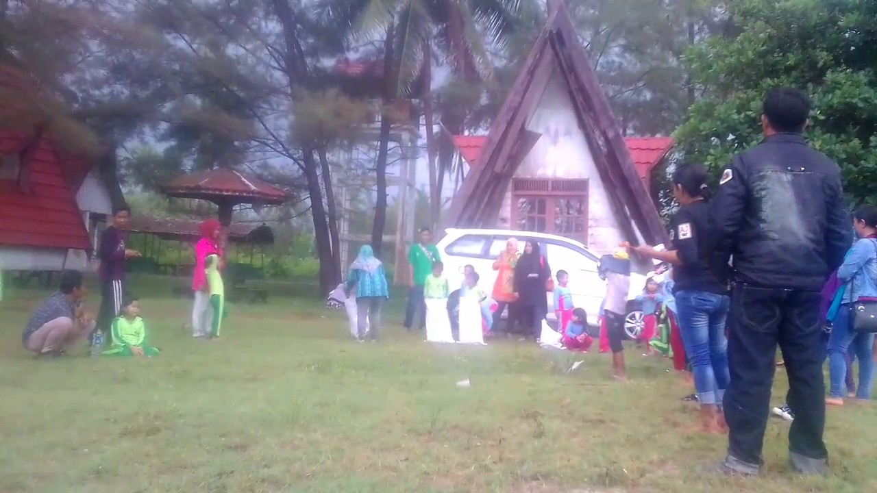Anak lomba karung - YouTube