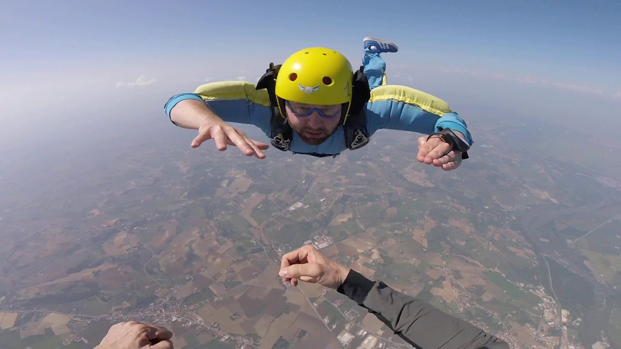 AFF Skydiving Course - Level 7 - YouTube