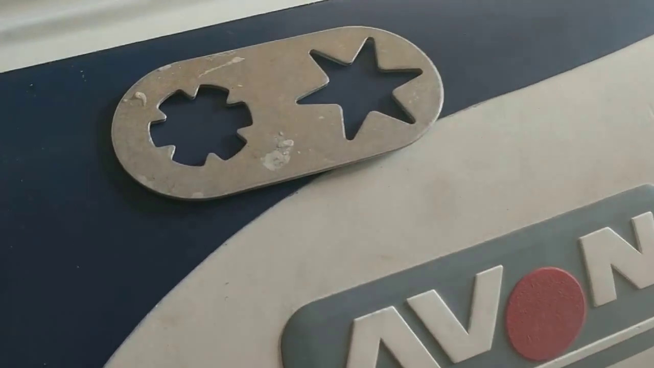 How to change a rib boat air valve(AVON) - YouTube