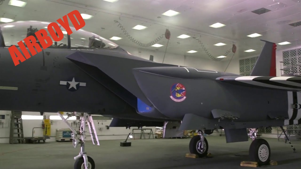 F-15 Heritage Paint Job Timelapse - YouTube