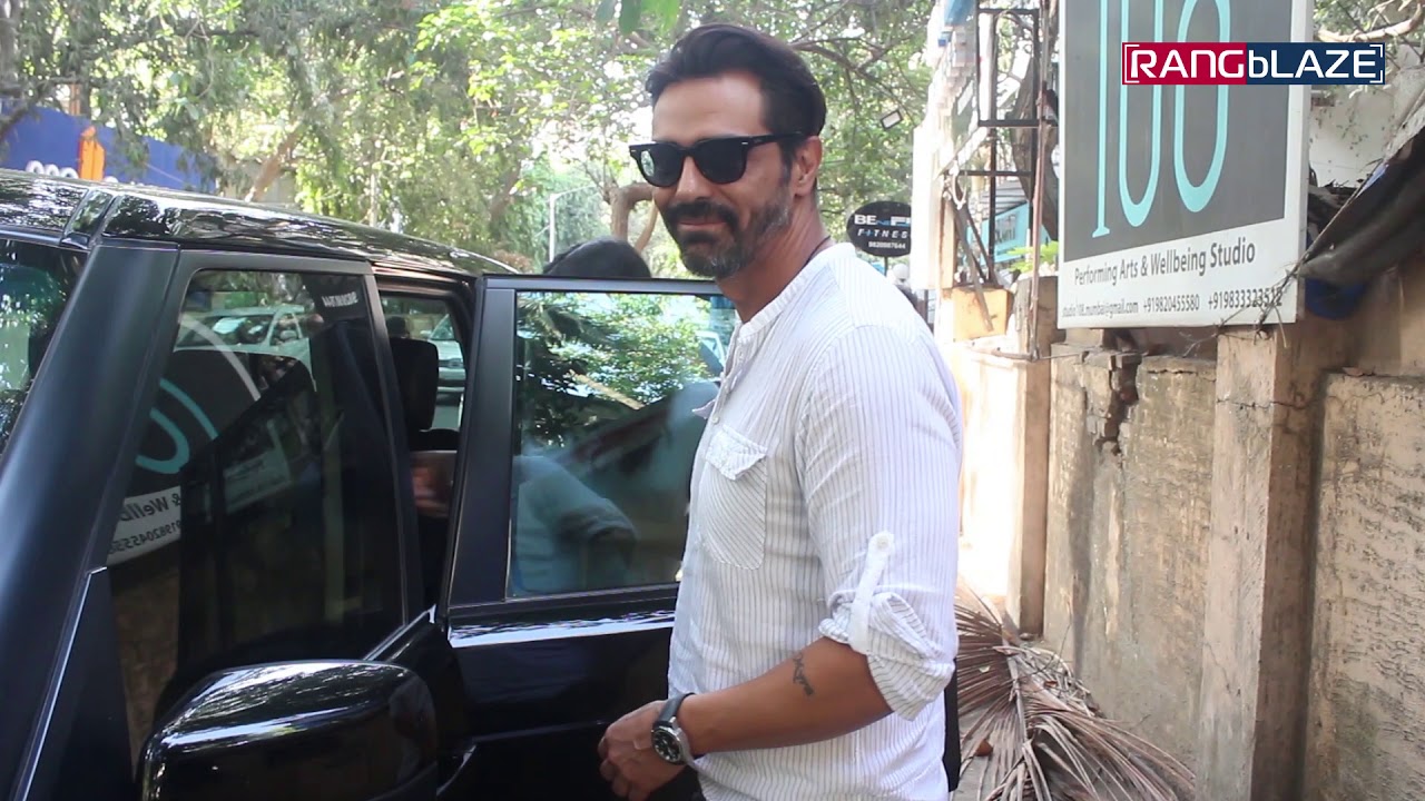 Arjun Rampal with Girlfriend Gabriella Demetriades at B Blunt Cafe ...