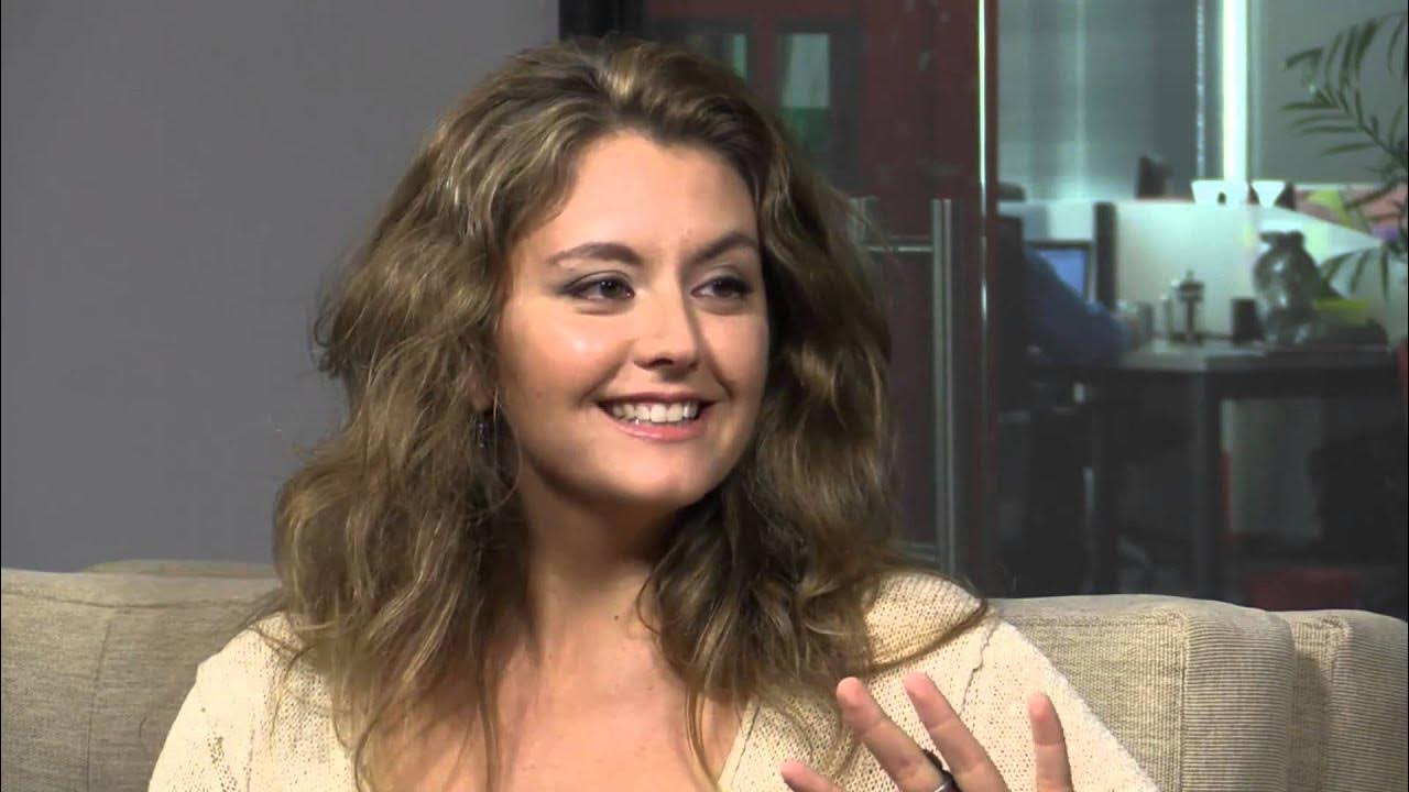 Dirty Talk 101: Here's why being vocal in the bedroom will help your sex life - YouTube