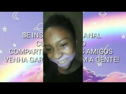 Menina cantando senhoras e senhores é o circo dos horrores