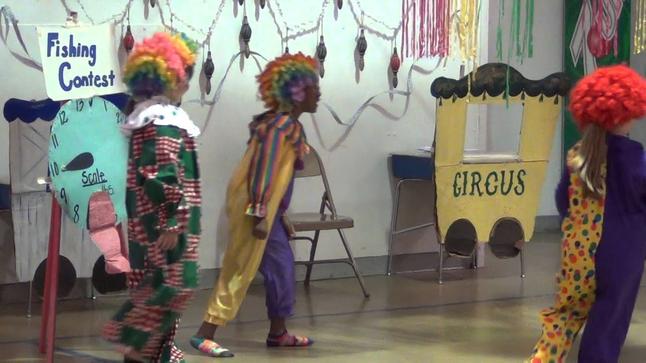 Warner Christian Circus (2) - YouTube
