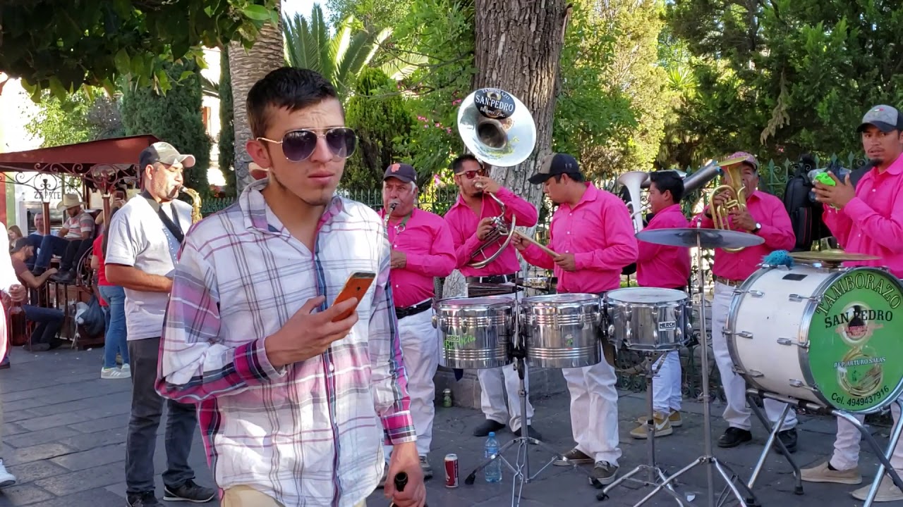 El capiro con tamborazo - YouTube