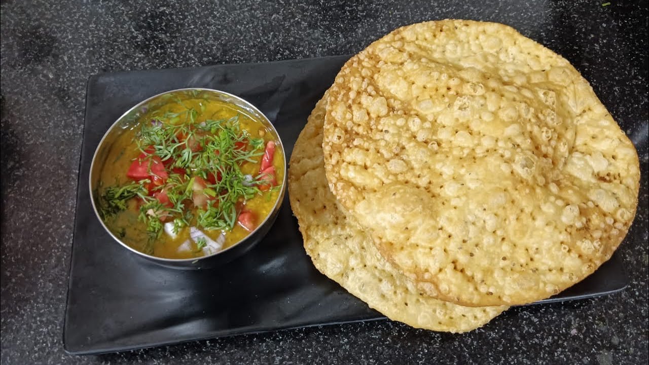 Kurkura aur Swadisht nashta | Dal Pakwan | Sindhi breakfast ...