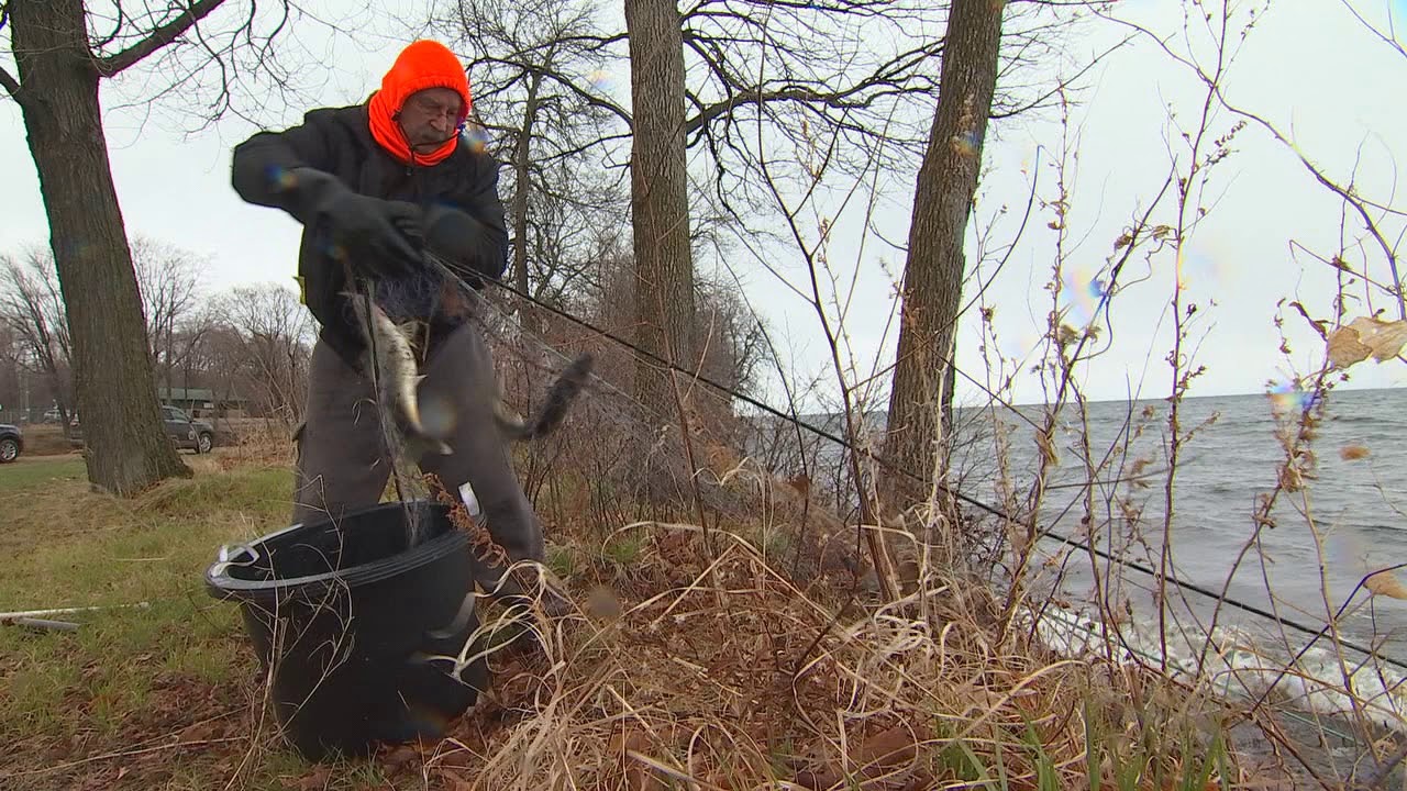 Ojibwe Fishing Lesson - YouTube