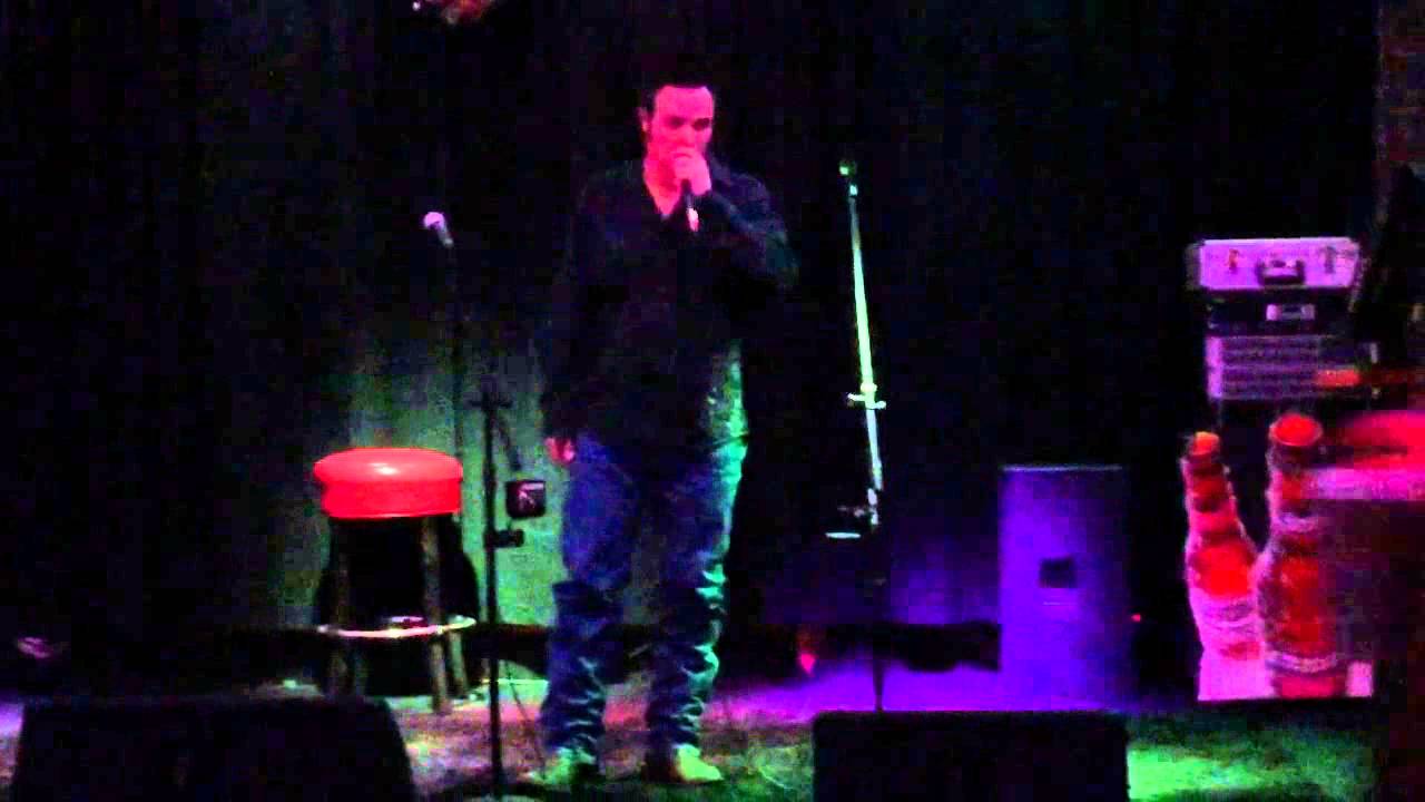 Kenneth Nash Jr. Singing The Chair by George Strait - YouTube