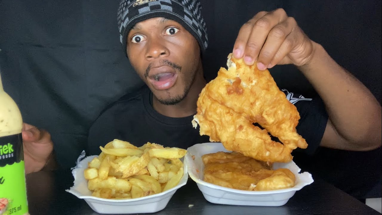 Golden Bites: Hake Fish and Chips / MUKBANG - YouTube