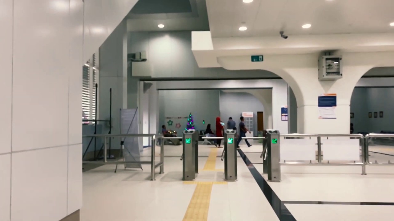 Pengalaman pertama naik LRT ke Palembang Icon sendirian 😎 - YouTube